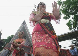 Tari Tor Tor : Sejarah, Gerakan, Properti, Jenis beserta Keunikannya